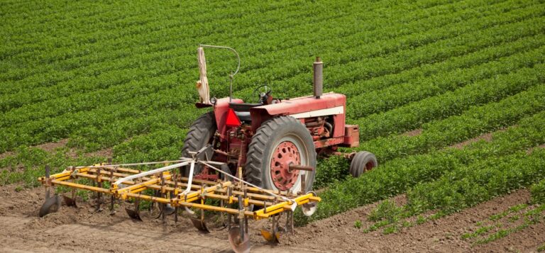 Variable rate application of nutrients by developing nutrient ...